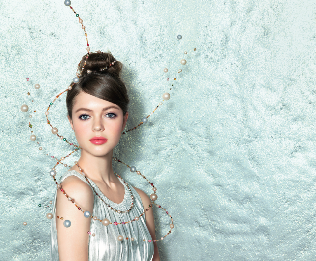 Lunasol 15th Anniversary Summer W Lighting Collection is out.