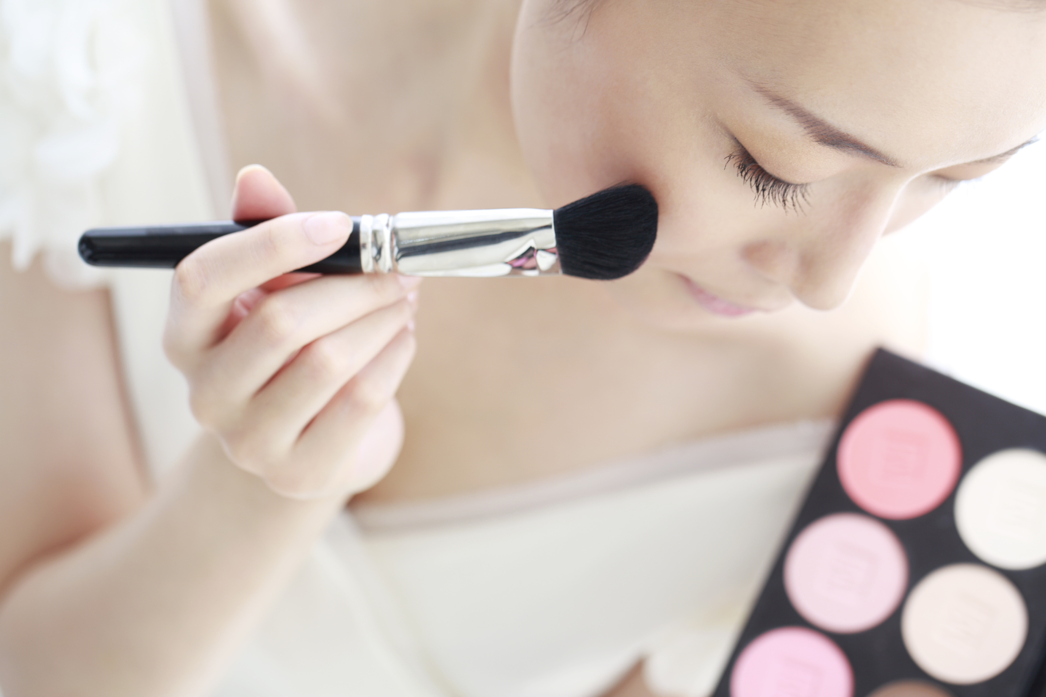 How to choose the best blush shade for your skin tone