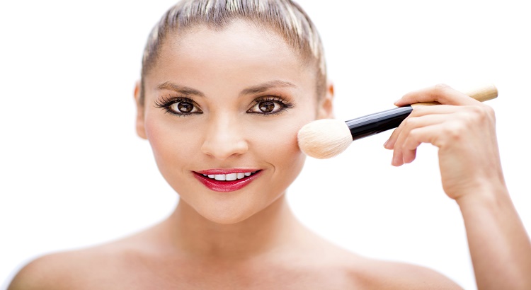 Top 10 contouring products for pale skin tones