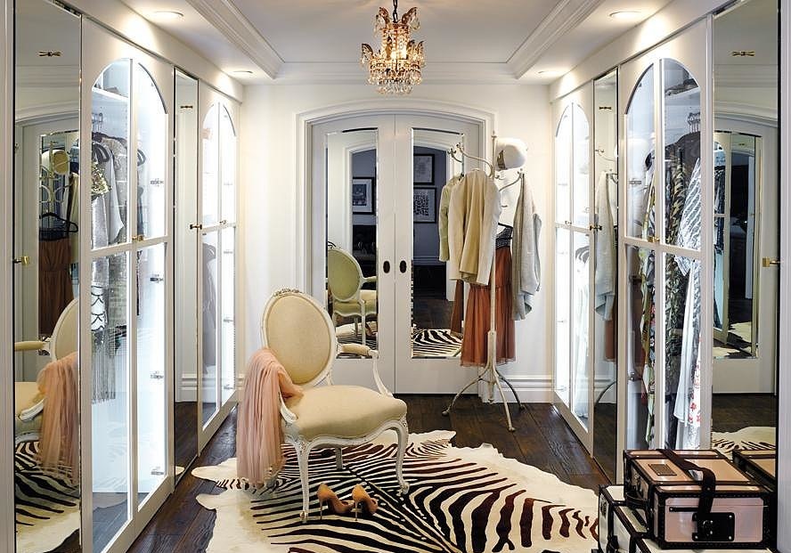 10 Outrageous celebrity closets you have to see