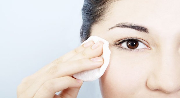 Easy Cleanse: 10 of the best makeup wipes that don't dry out your skin ...