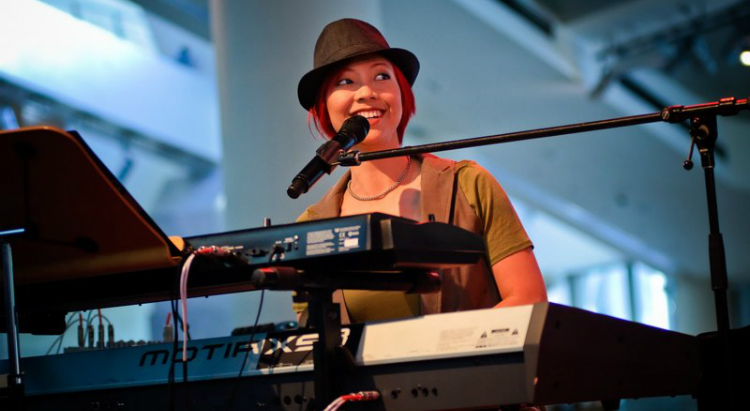 Get to know Singaporean singer-songwriter Ruth Ling