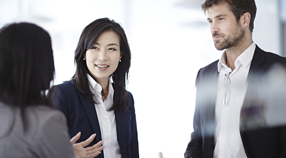 8 Body language tips & tricks to master at work