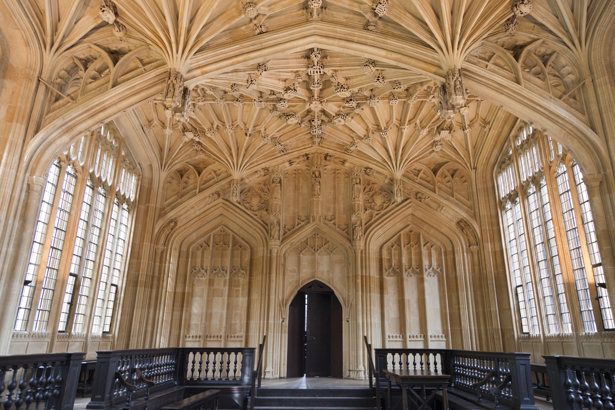 Old is Gold: The world's most beautiful historical libraries - Marie ...